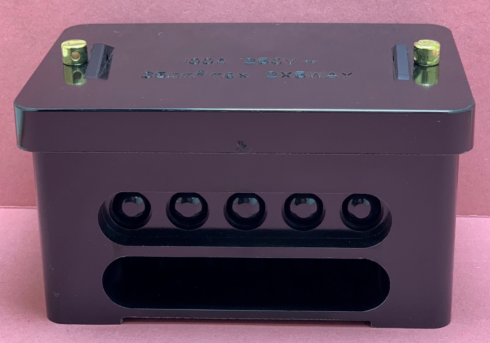 Quadrant XL 100A Double Pole 5 Way Mains Connector - VHB100DP